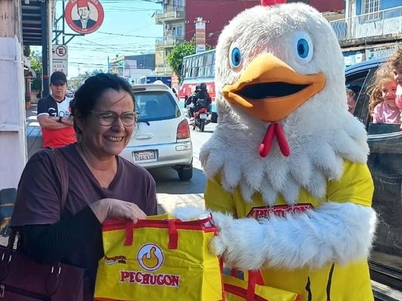 ¡Día PECHUGON! ¡Regalo! - Pollos Pechugon